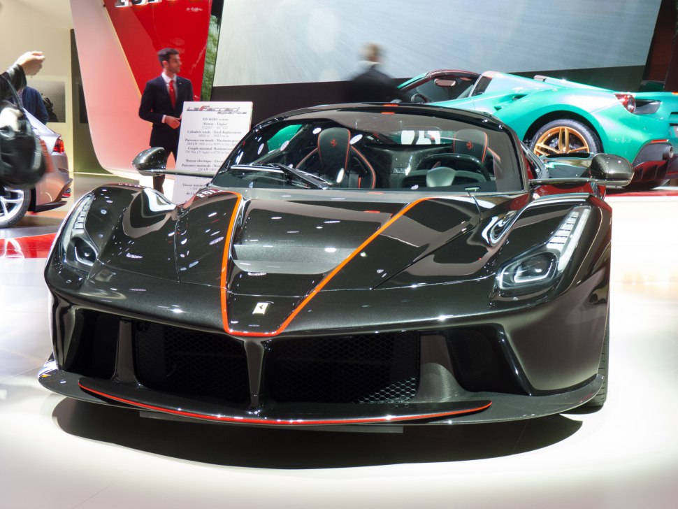 Ferrari LaFerrari technical specifications and fuel economy